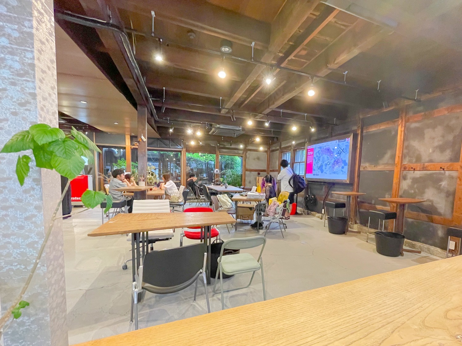 FabCafe Kyoto / MTRL KYOTO[京都市下京区／清水五条駅]3Dプリンターやレザーカッターが利用できる！デスクワークや ...
